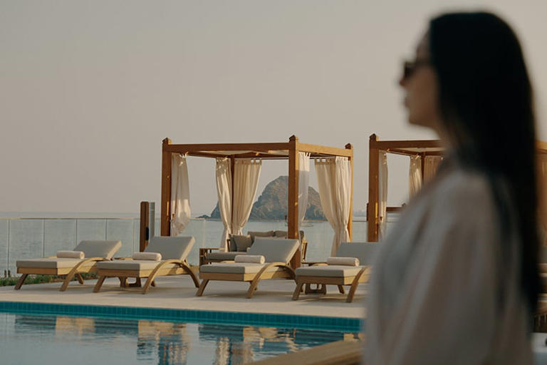 10 bucket list UAE staycations every resident should do