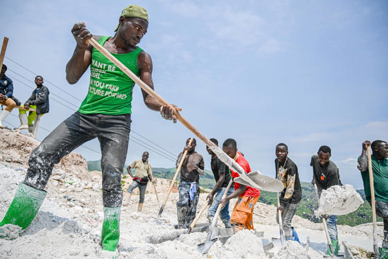 Congo's coltan miners dig for world's tech — and struggle regardless of ...