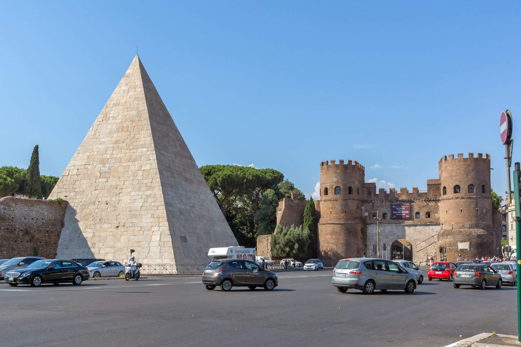 The most beautiful pyramids around the world