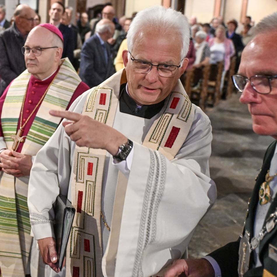 Amtseinführung für Propst Eicker als neuer Regionalvikar