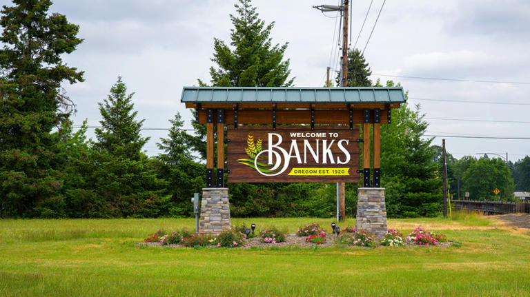 Oregon's First Rail Trail Is A Gentle Forested Path Between Two ...