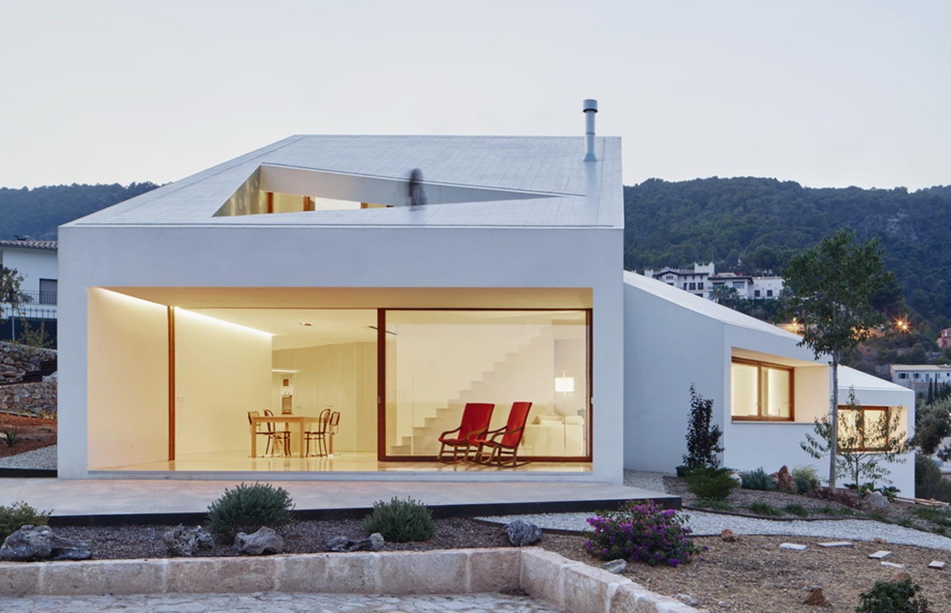 10 dream eco-homes around the world that cost NOTHING to run