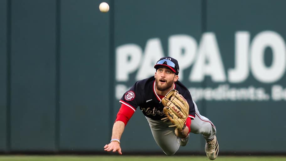 Dylan Crews Jaw-Dropping 1/1 Superfractor Pulled