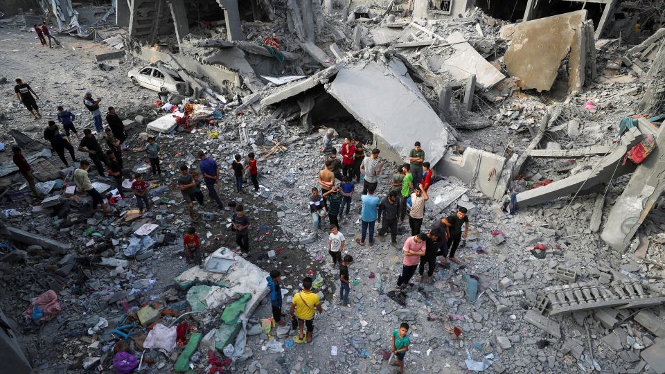 Israel begins extensive Gaza ground operation after intense airstrikes ...