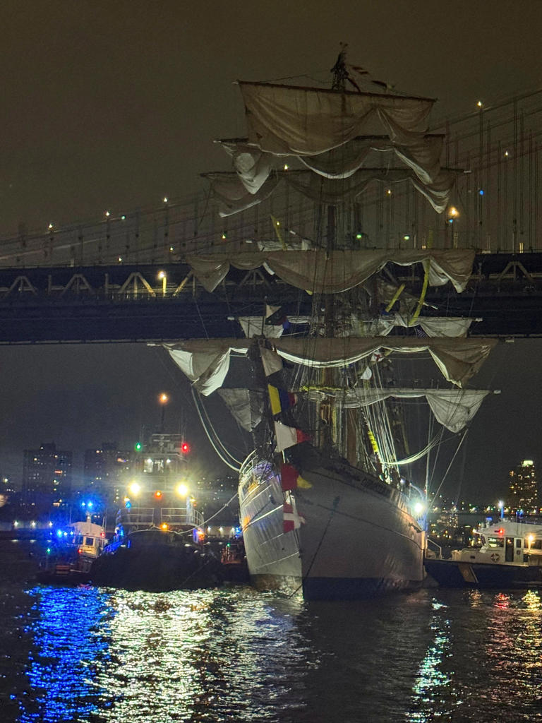 Brooklyn Bridge ship crash latest: Mexican navy cadet, 20, confirmed as ...