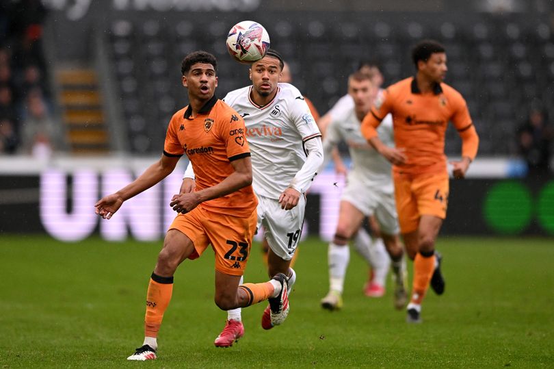 Hull City transfer latest as two French clubs target versatile defender