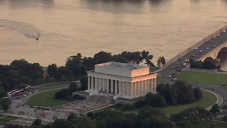 Trump to announce DC will host 2027 NFL draft