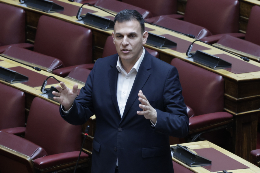 Καραμέρος για «πειραγμένα» βίντεο: Η κυβέρνηση θέλει να μπαζώσει την ...