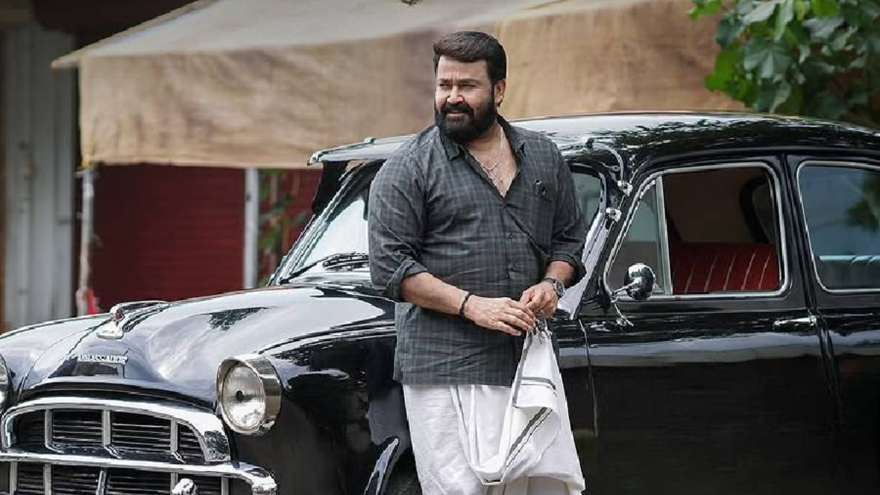 Pirated copy of Mohanlal-Shobana's 'Thudarum' played on tourist bus ...