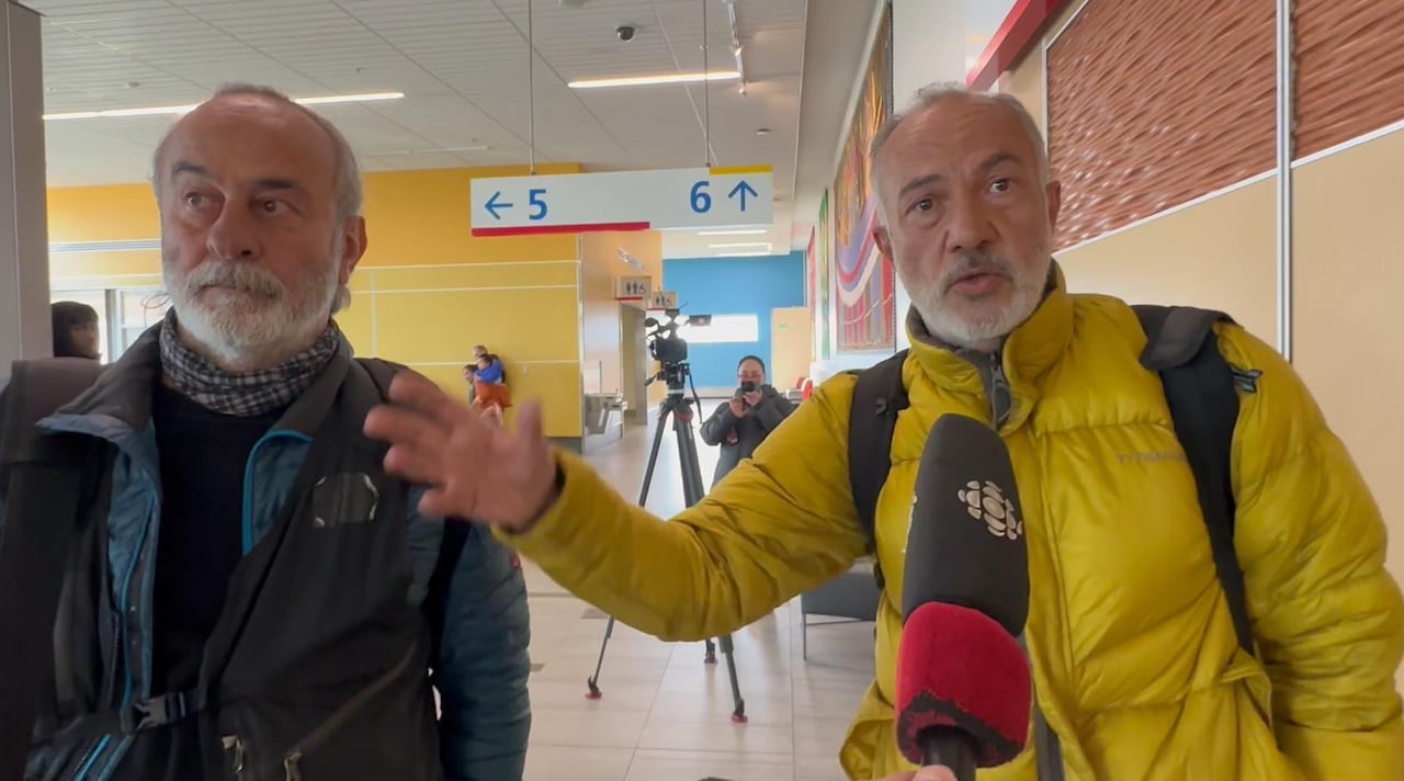 Inuit push back after photographers made anti-polar bear hunting video ...