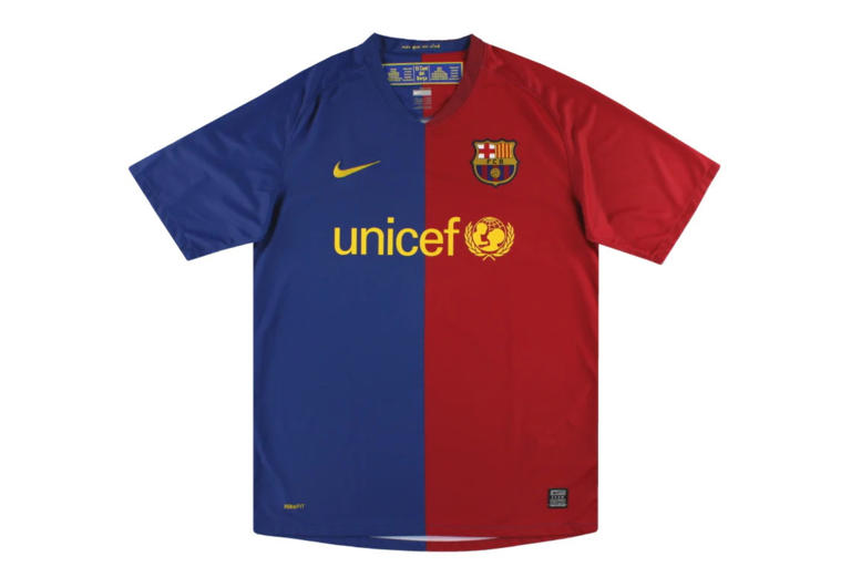 Best FC Barcelona shirts: Achievements and timeless style of iconic kits