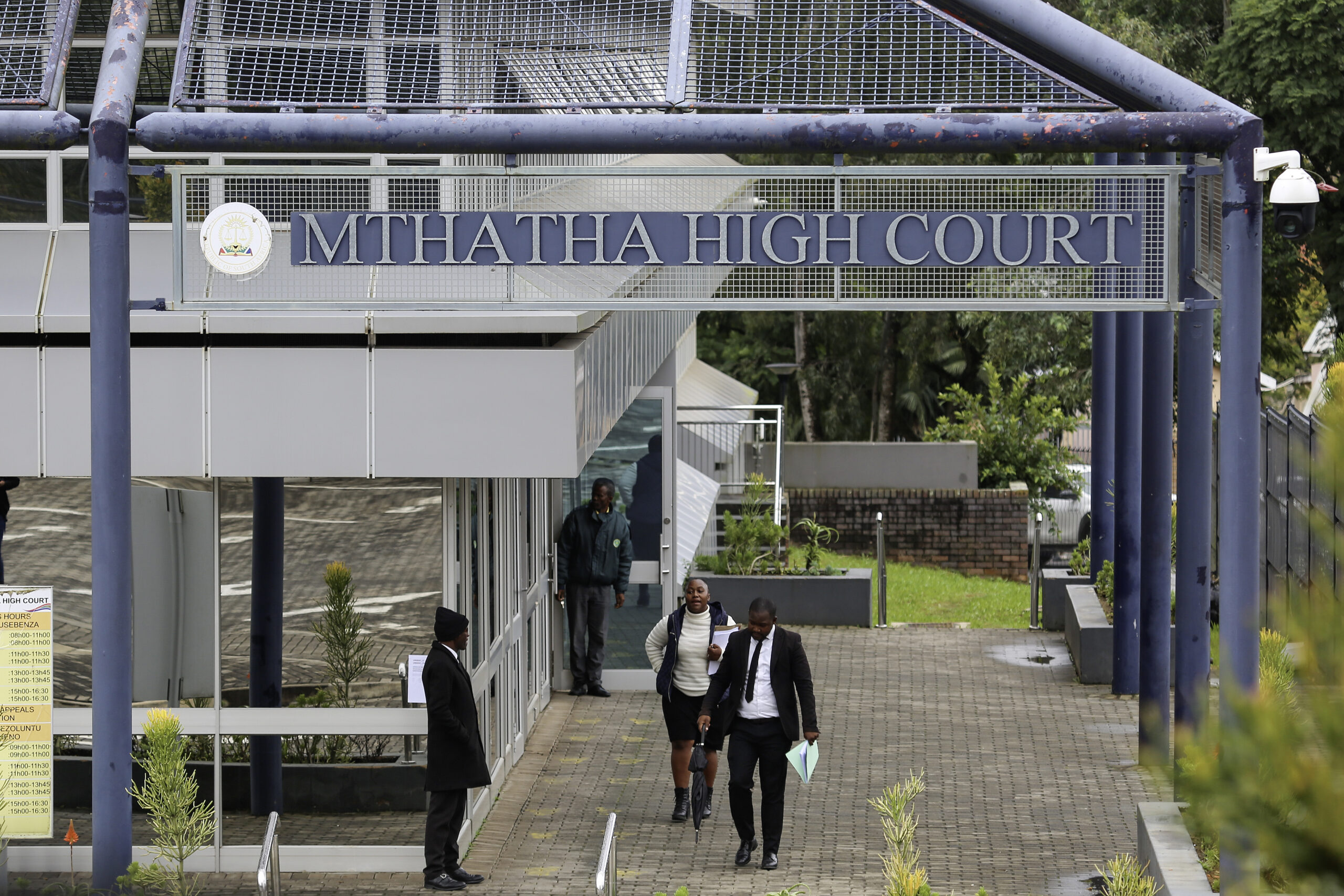 Mthatha High Court officials solicit bribes to do their jobs ...