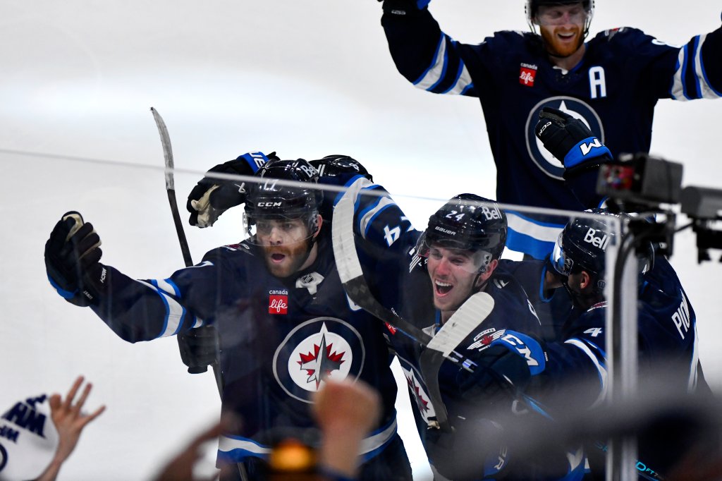 Lowry scores 2OT winner as Winnipeg Jets complete miracle rally to beat ...