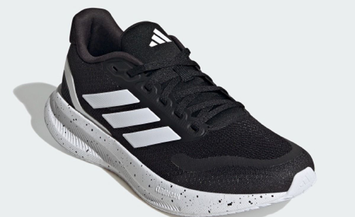 Rekomendasi 3 Sepatu Lari Brand Adidas dengan Bantalan Empuk, Ringan ...