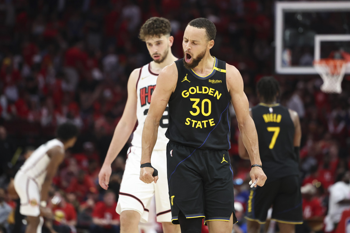 Steph Curry Makes NBA History During Game 7 of Warriors-Rockets