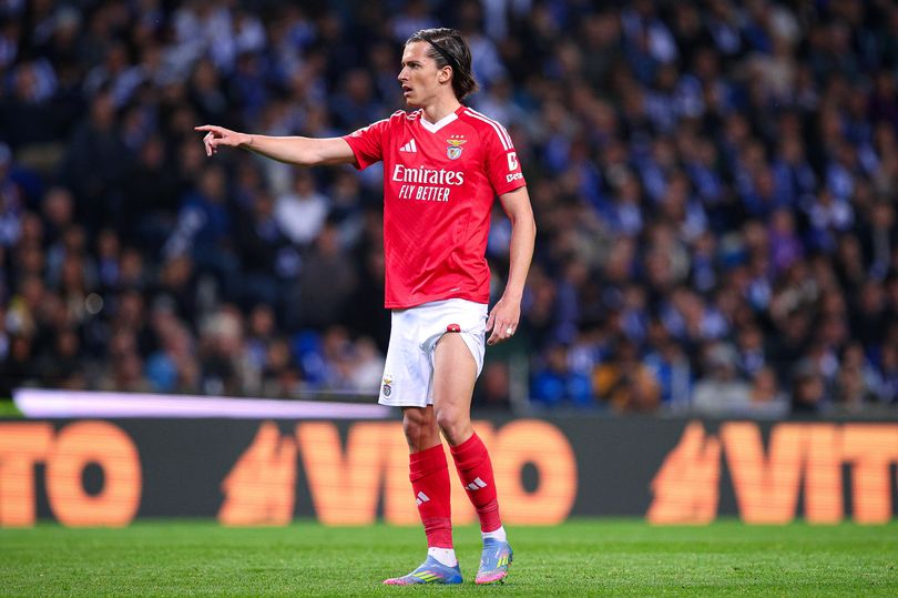 Man United get Alvaro Carreras transfer update amid Real Madrid ...