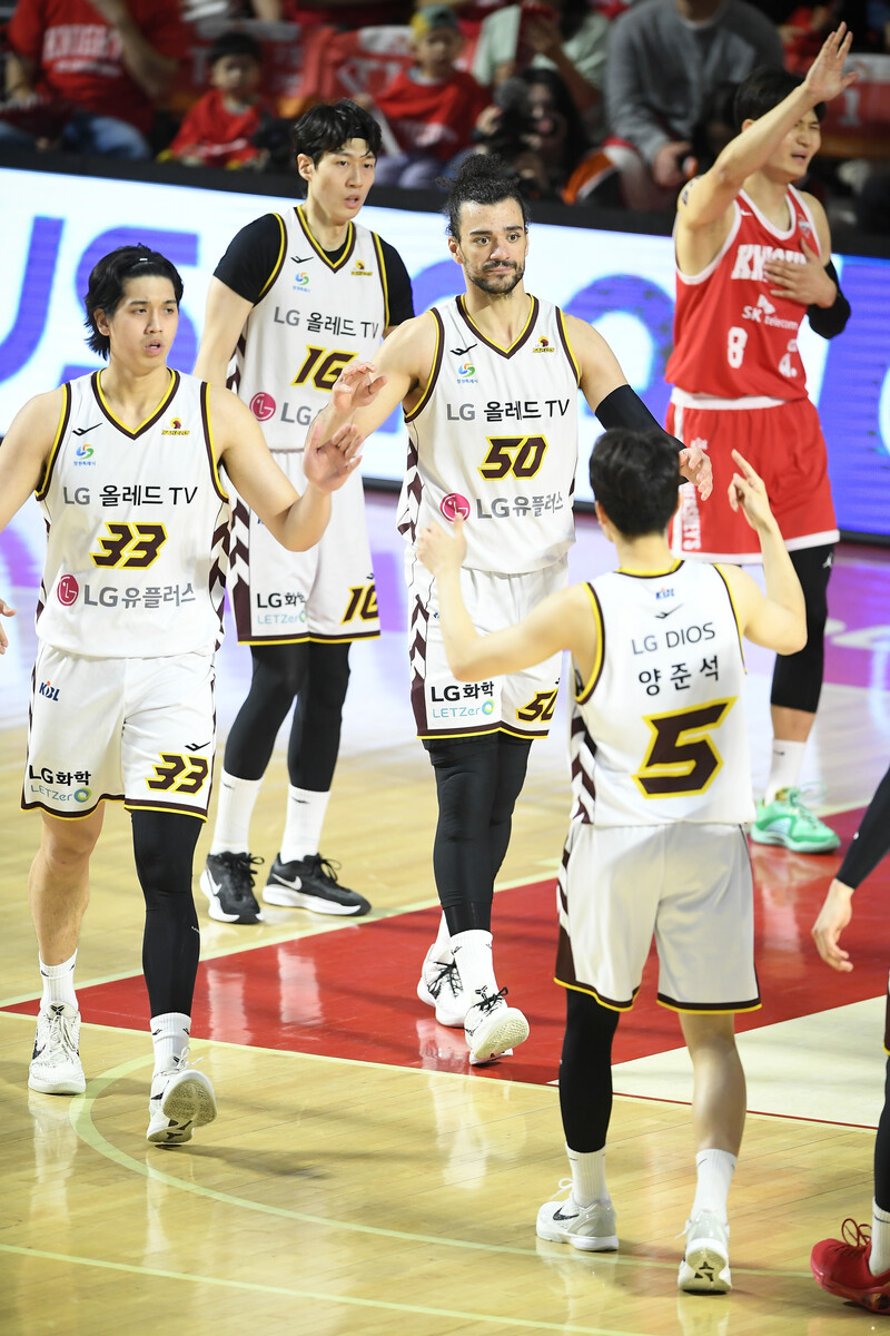 [KBL FINAL 리뷰] ‘타마요-마레이의 골밑 지배’ LG, 접전 끝에 70.4%를 잡다