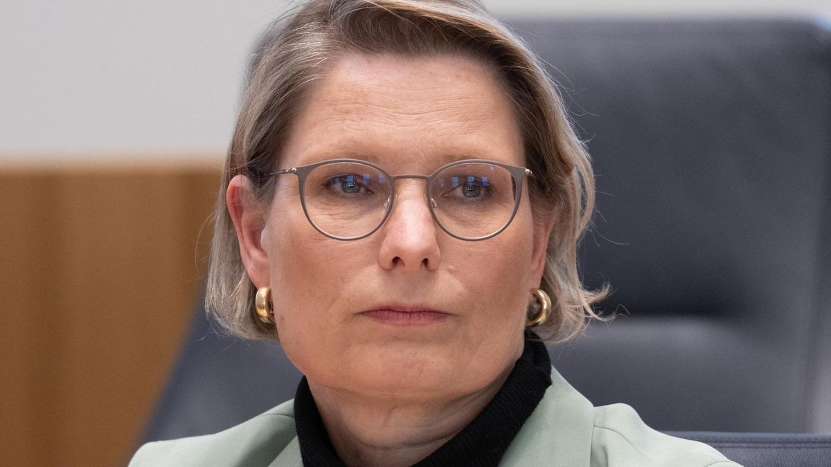 Stefanie Hubig: Familie, Beruf, Skandale – Infos zur SPD-Ministerin