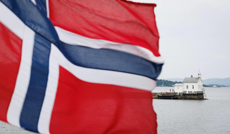 Norwegen: Drei Deutsche mit Boot gekentert – ein Toter