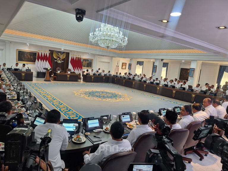 Prabowo: Saya Dibilang Presiden Boneka, Dikendalikan Pak Jokowi, Itu Tidak Benar