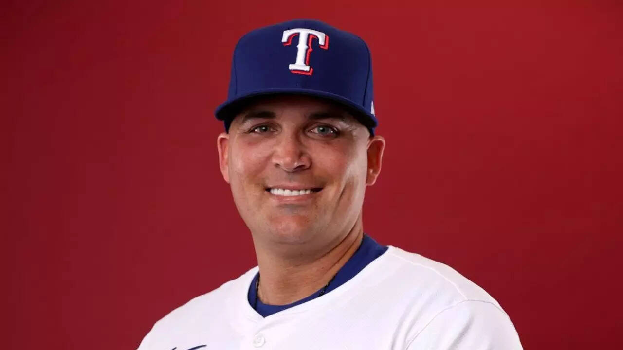 New York Rangers begin changes by cutting ties with Donnie Ecker