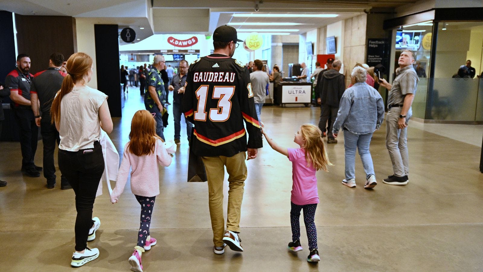 Gaudreau family honors late sons with sold-out 5k, fundraiser for ...