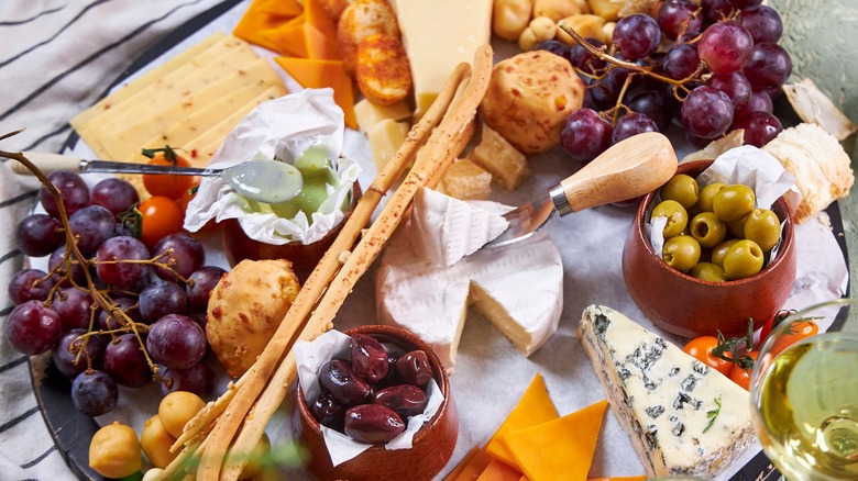 12 Best Grocery Store Chains To Find Quality Ingredients For Your ...