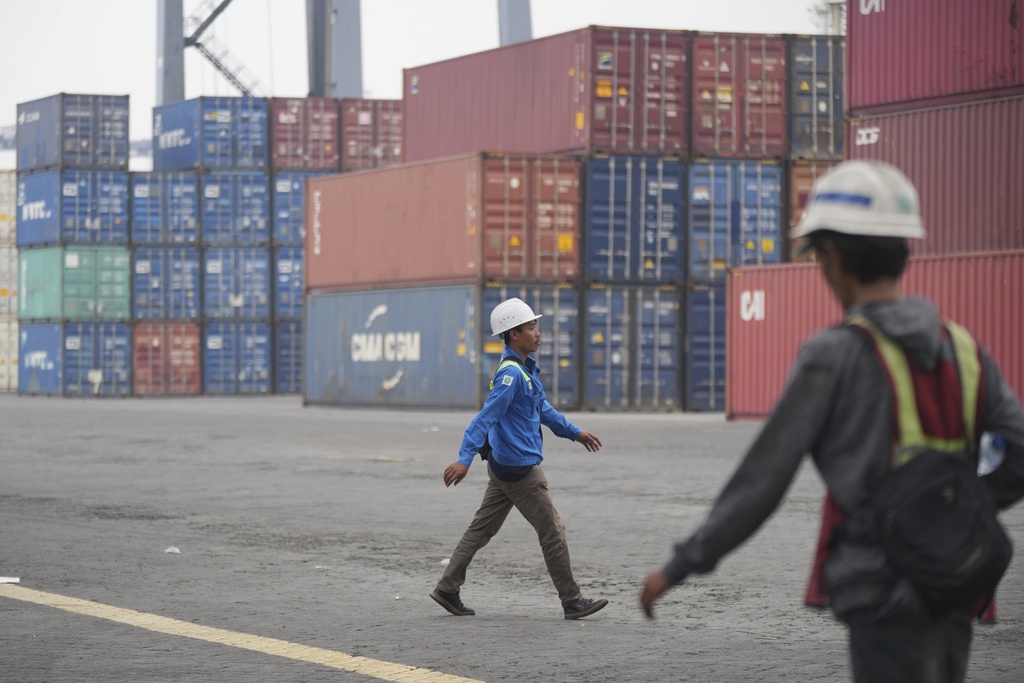 Trump's tariffs have launched global trade wars. Here's a timeline of ...