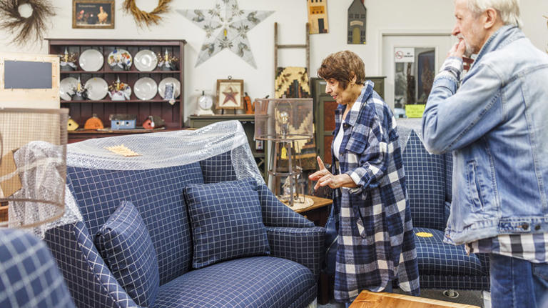 Thrifting Terms You Have To Know To Be A Pro