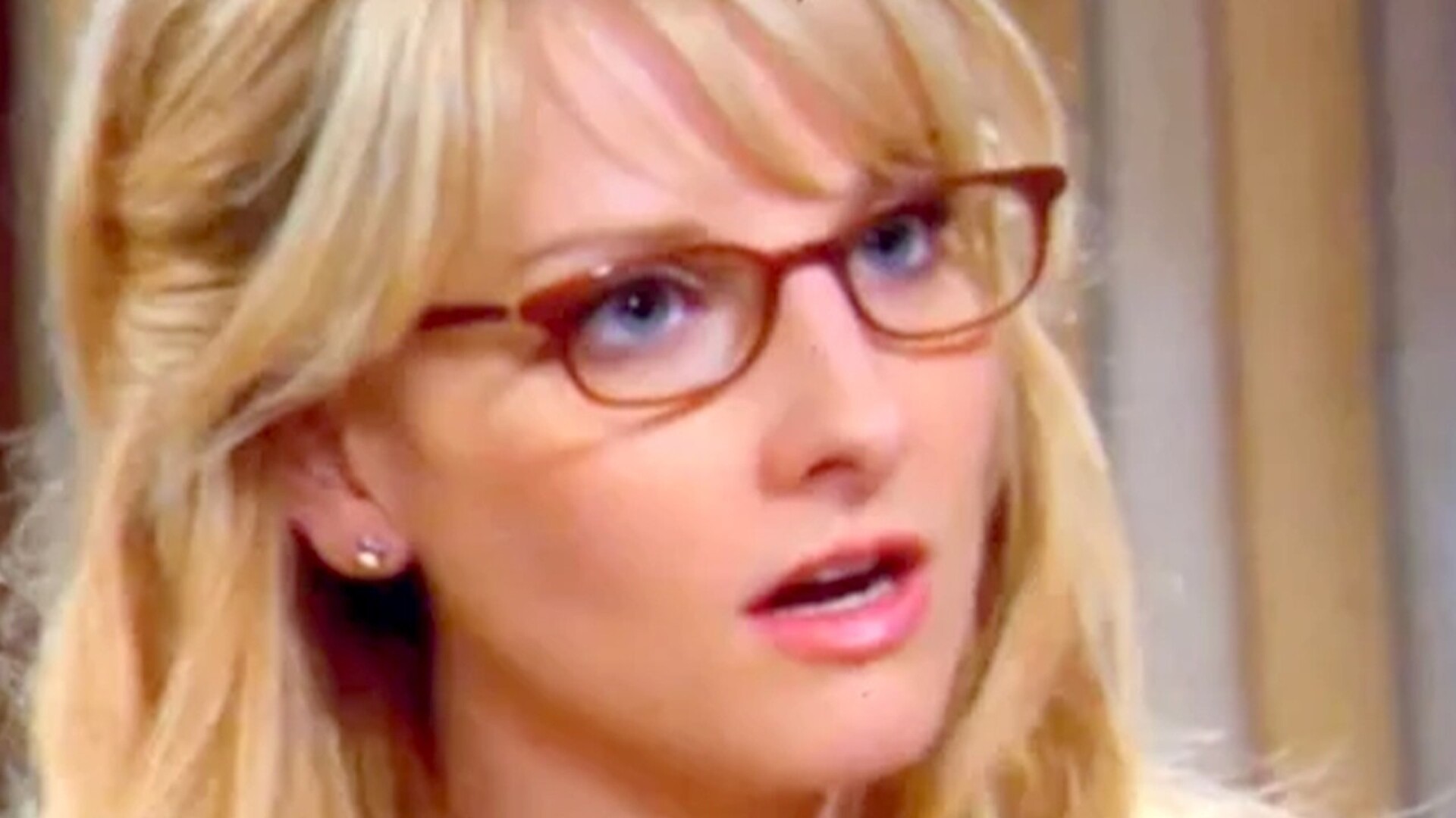 Here's Why Melissa Rauch From Big Bang Theory Looks So Familiar