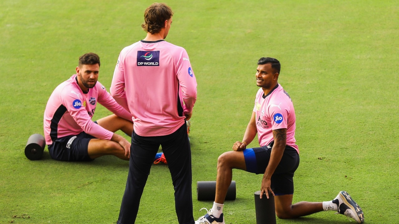 IPL 2025 SRH v DC: T Natarajan makes debut for Delhi Capitals, Mukesh ...