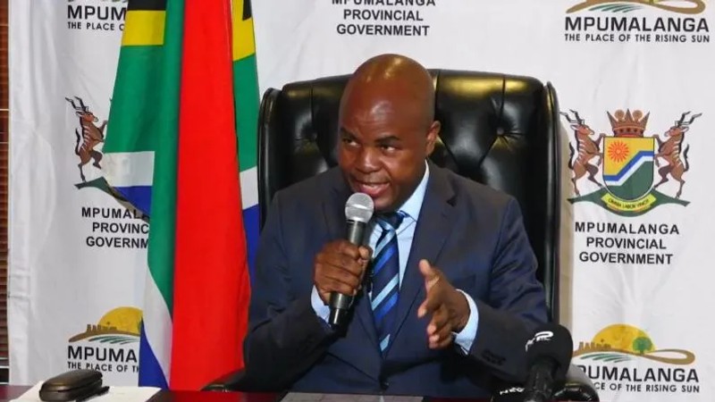 R2m laptop rip-off: Officials bought cheaper models, lied to Premier ...