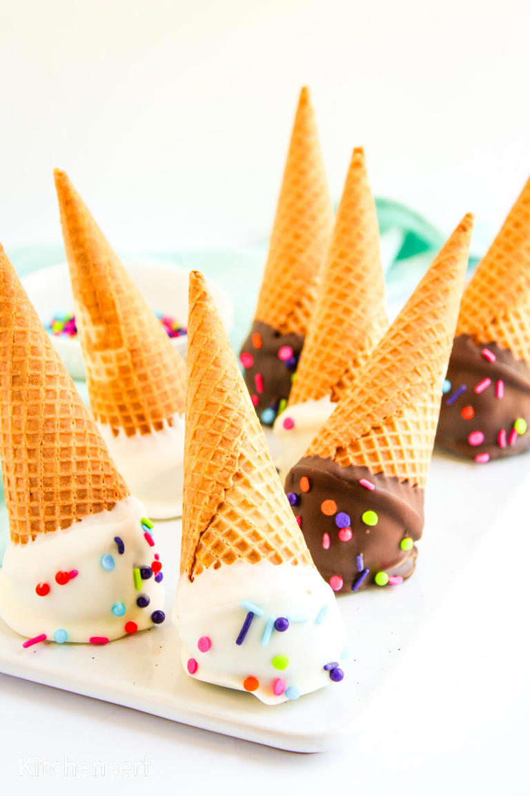 Melting Ice Cream Cake Pops