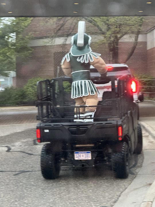 Spartan bus tour hits the road