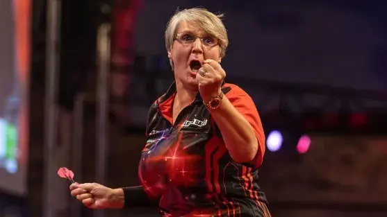 Lisa Ashton Claims Latest MODUS Super Series Women's Week