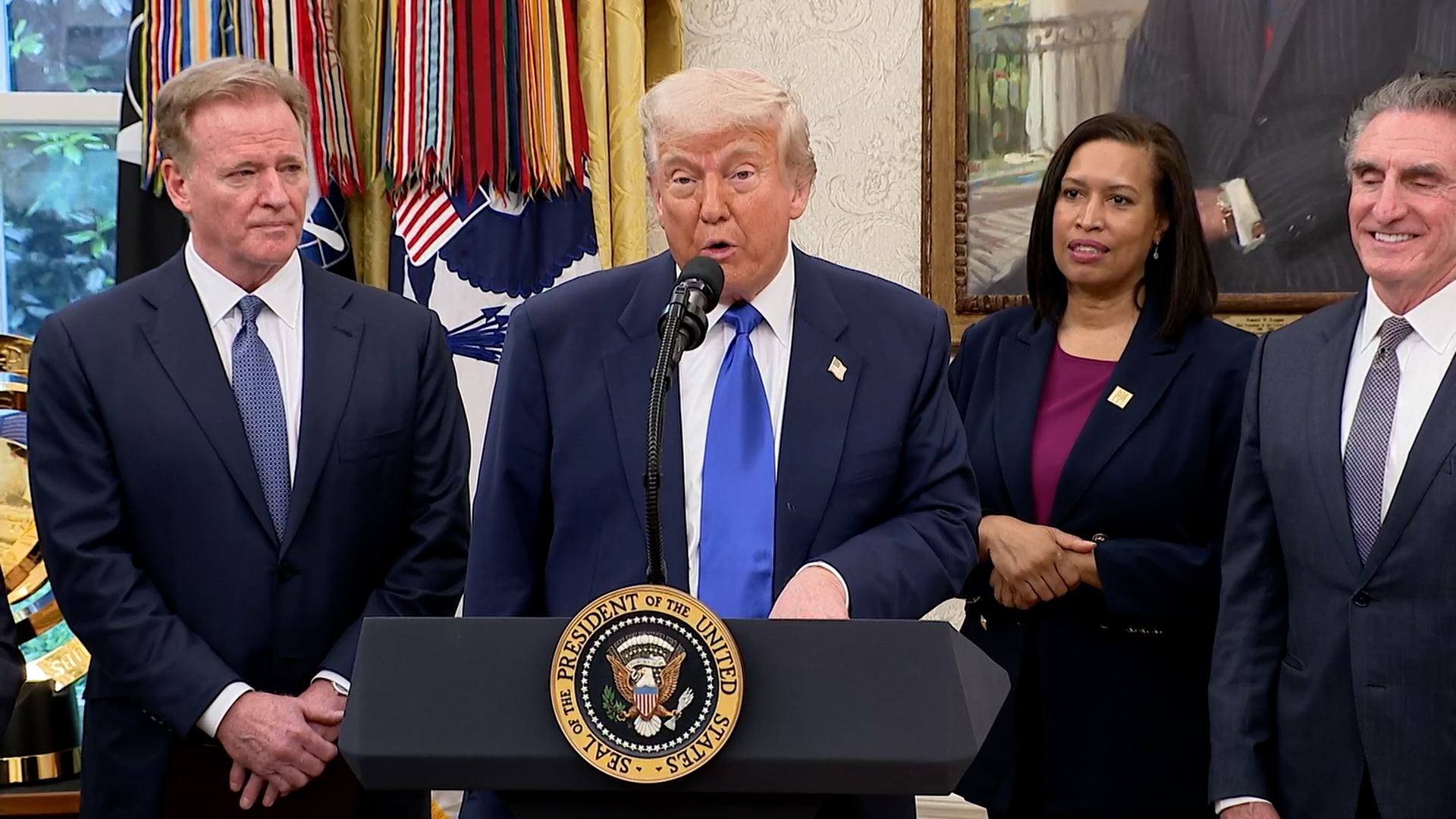 Trump announces D.C. as 2027 NFL Draft host