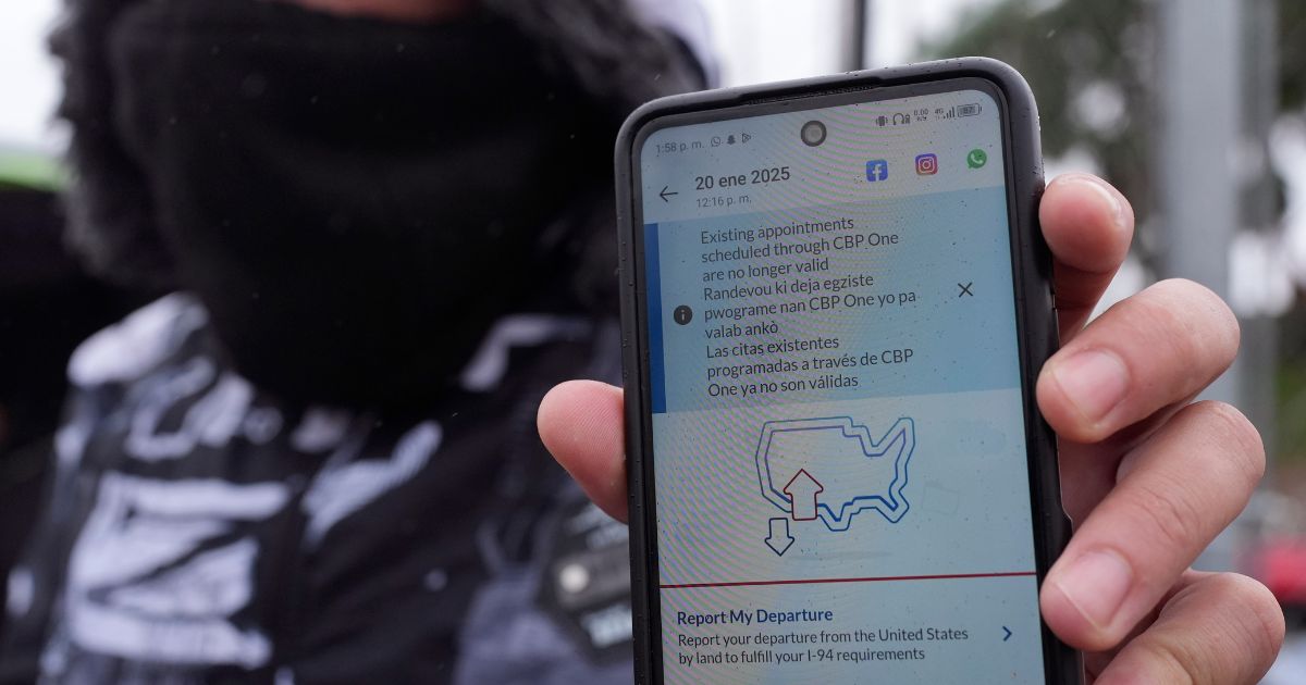 Trump Admin Offers $1,000 to Illegal Aliens, But There's a Catch