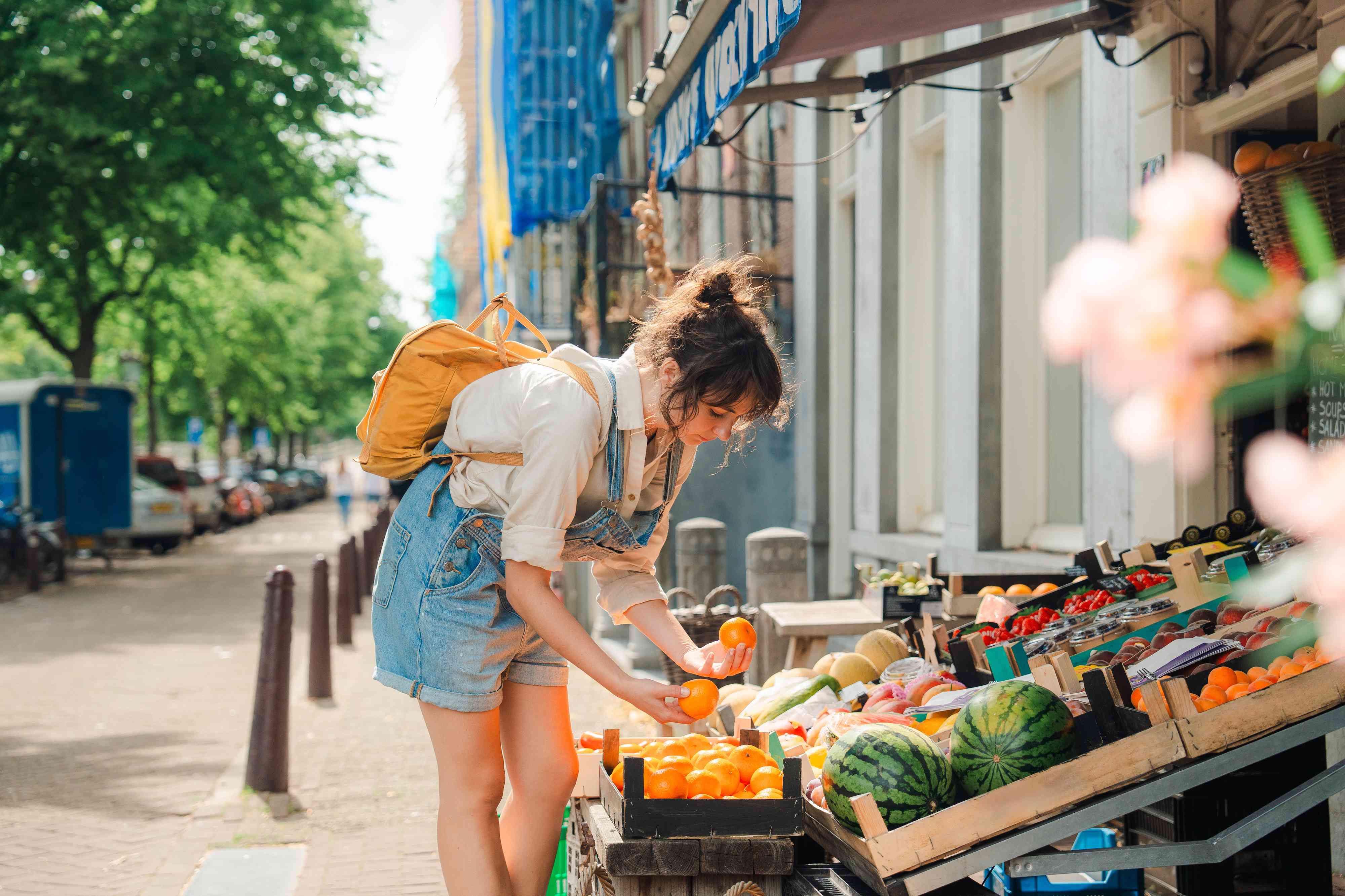 A Dietitian Says These 5 "Bad" Fruits Can Actually Help You Lose Weight