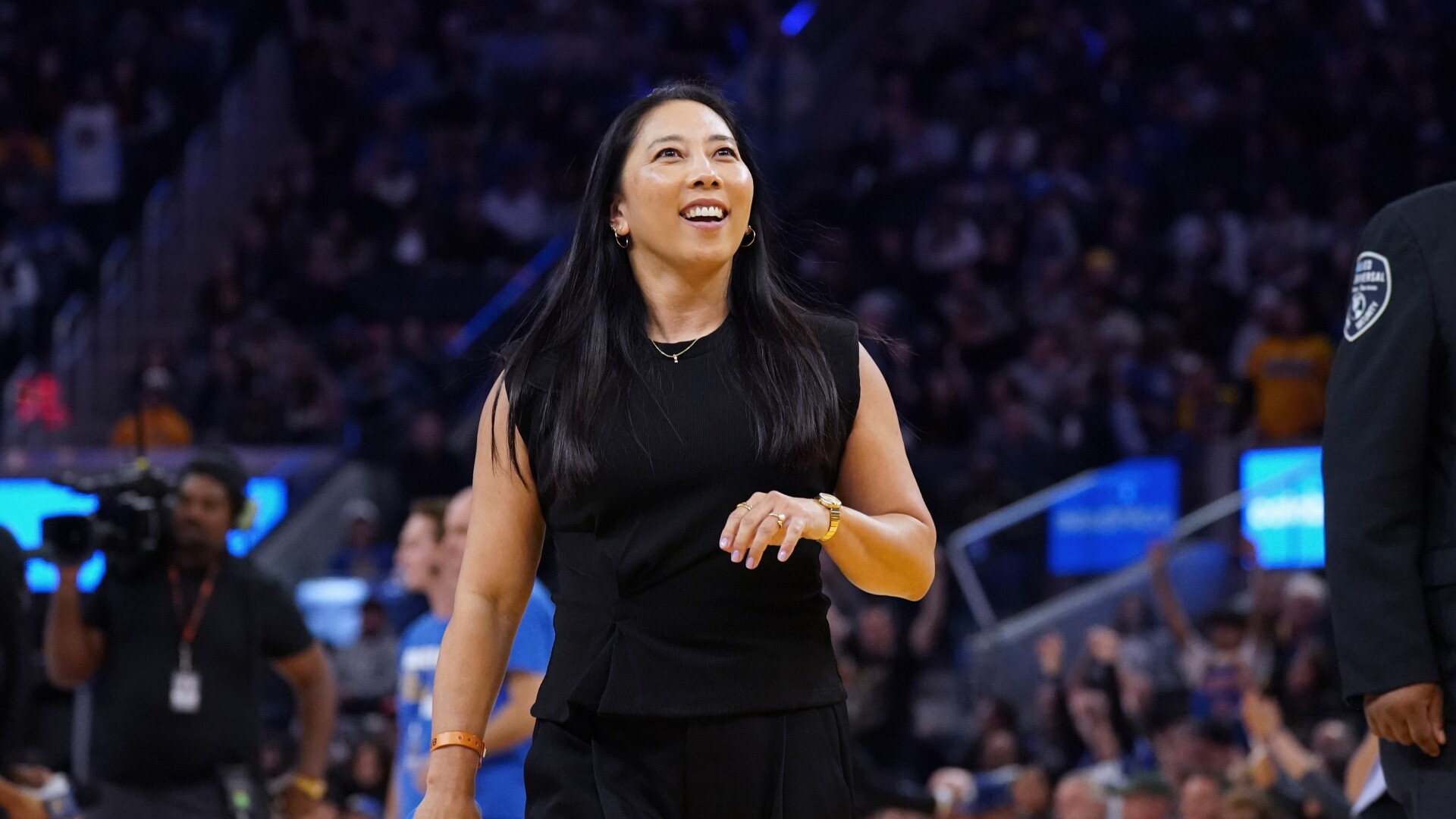 Natalie Nakase is 1st Asian American WNBA head coach and unfazed by ...