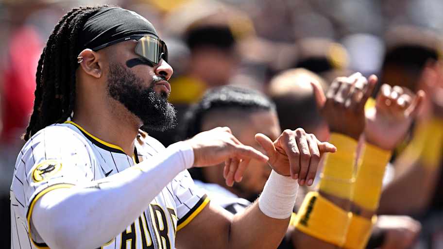 These 4 Padres hitters are on a tear one full week into the 2025 season