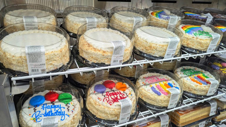 Everything To Know About Purchasing A Costco Custom Cake