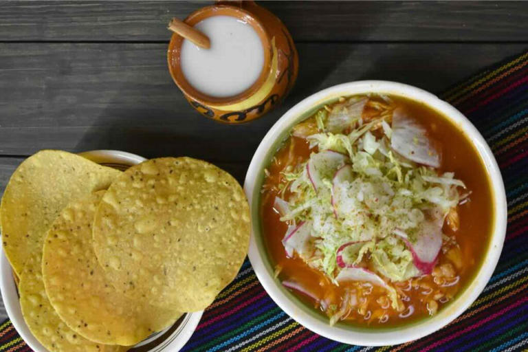 Pozole y Birria, dos de los mejores guisos del mundo según TasteAtlas