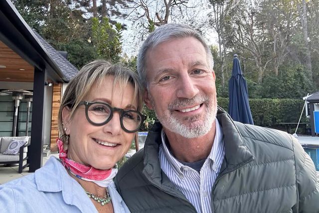 “Beverly Hills, 90210” Alum Gabrielle Carteris Celebrates 33rd Wedding ...