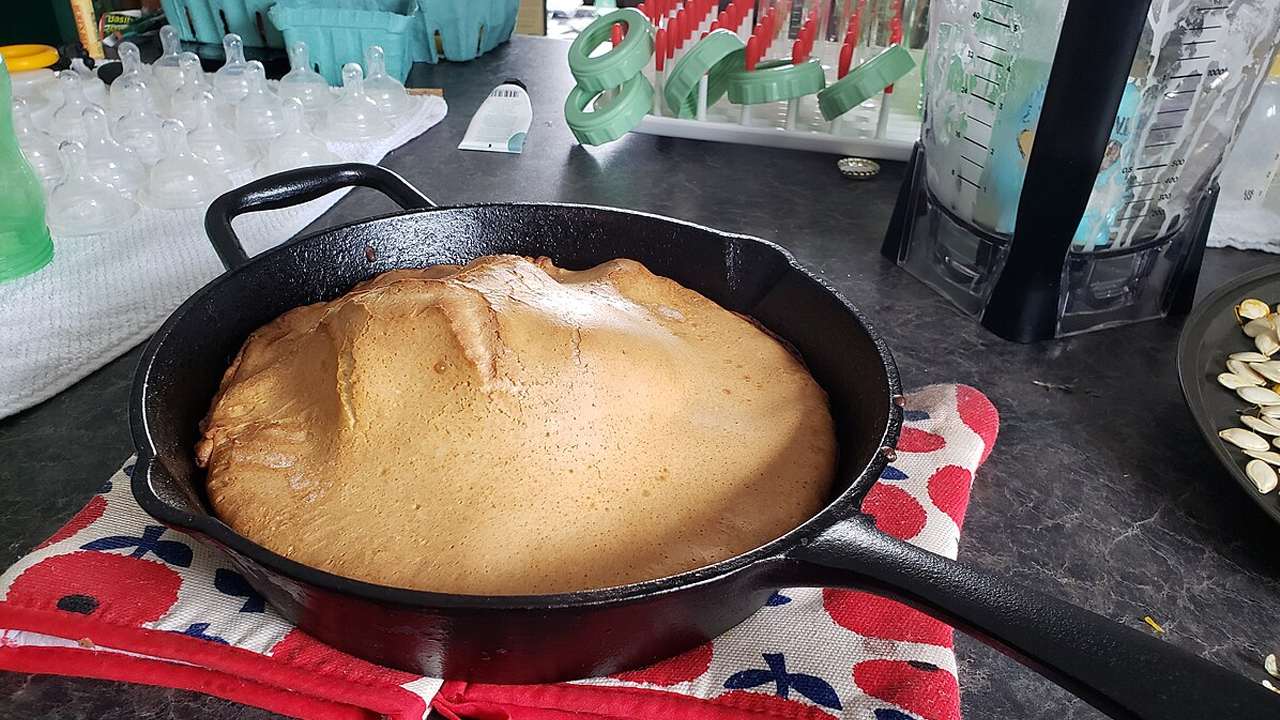 6 Forgotten Kitchen Items That Could Be Worth Serious Dough