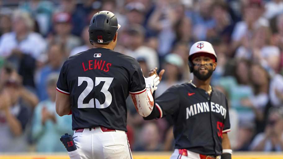 Twins reinstate Royce Lewis, Willi Castro from the injured list