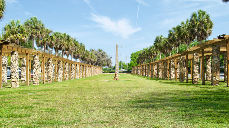 One Of Florida's Best State Parks Is An Underappreciated Garden ...