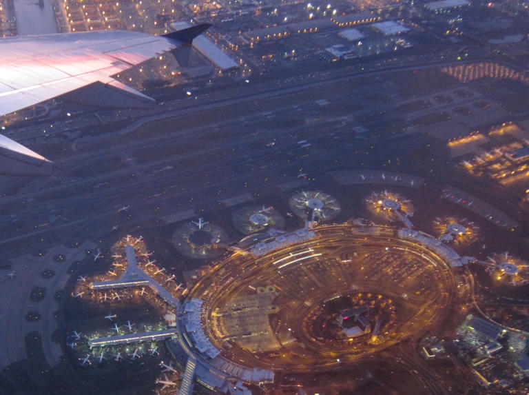 ‘Trauma Leave': How A 90-Second Outage Caused Chaos With Air Traffic ...