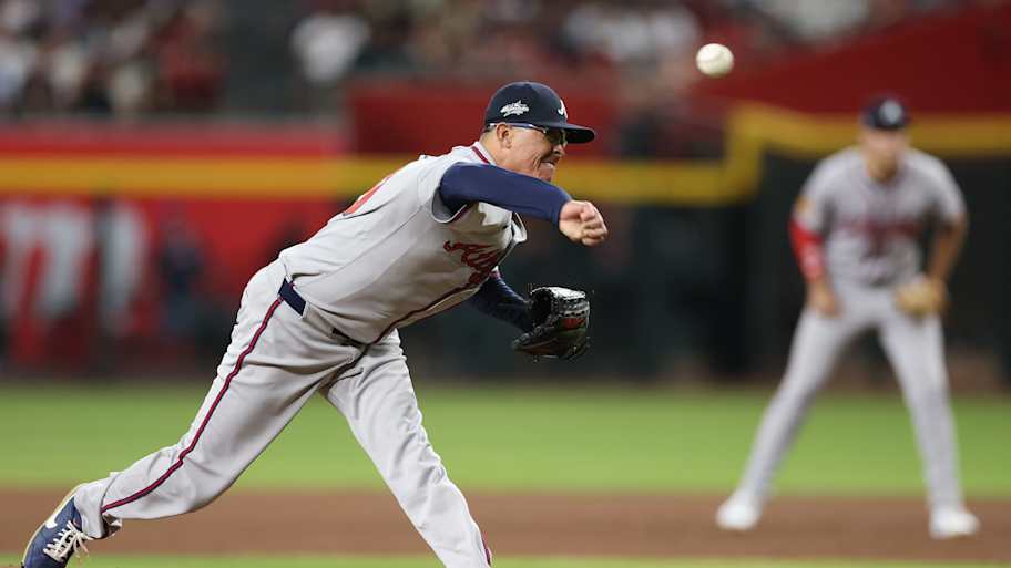 Braves bring up more bullpen depth, bid farewell to Jesse Chavez for now