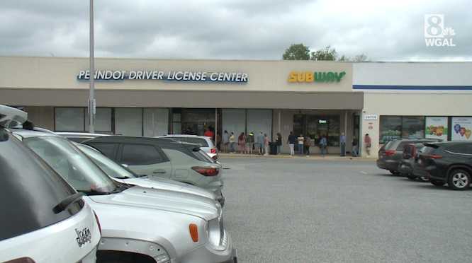 Driver's license centers see last-minute rush before Real ID enforcement