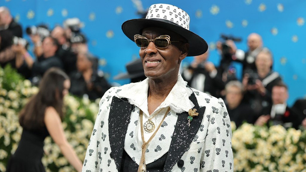 Streetwear Icon Dapper Dan Reps the "True Harlem Dandy Era" in Custom ...